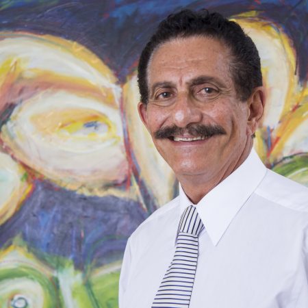 Dr. Leonardo Daher - Dr. Leonardo Daher